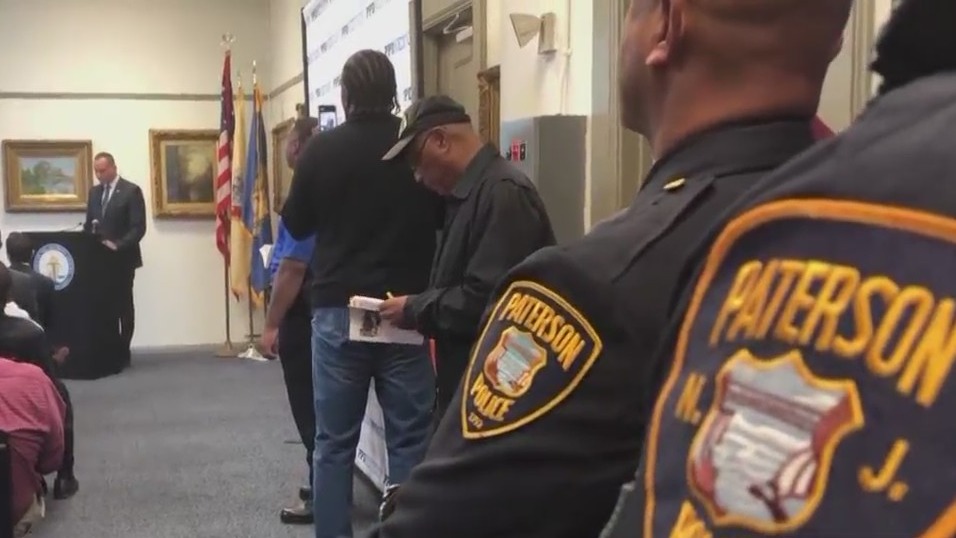 Paterson police working to restore public’s trust – PIX11