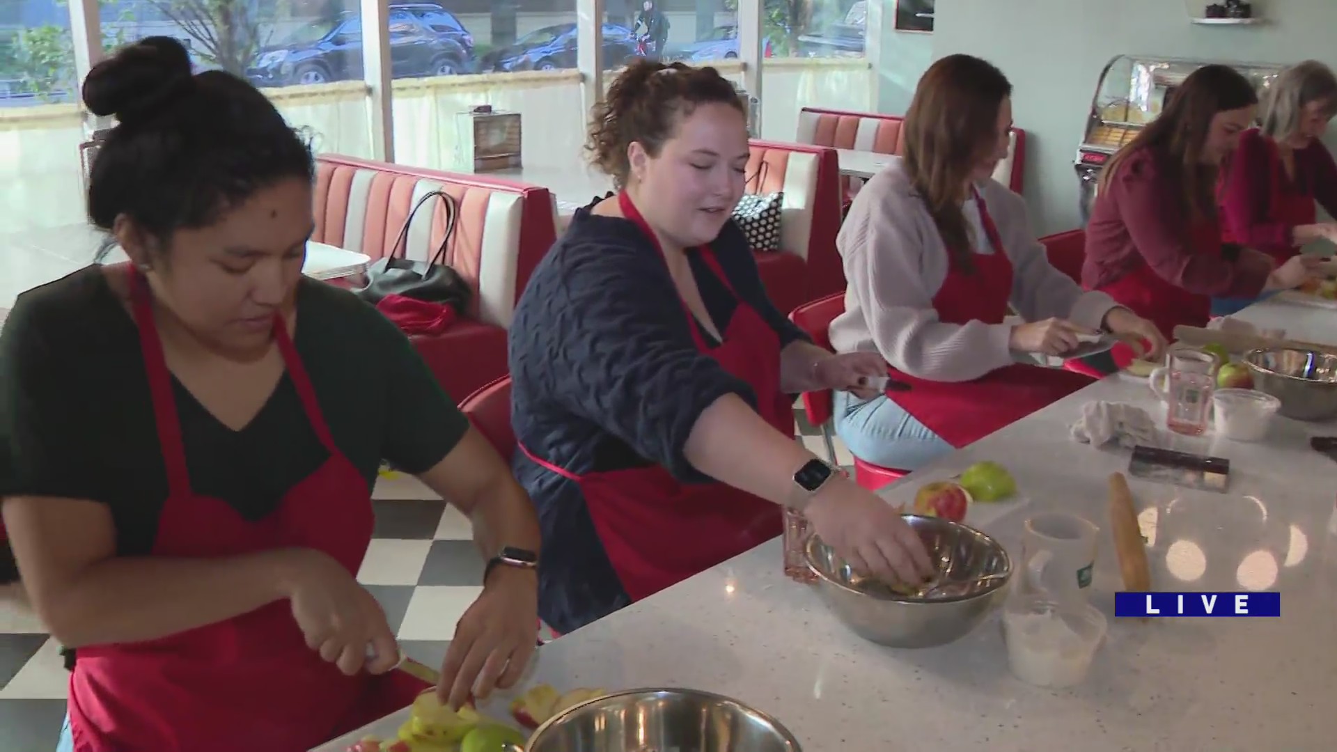 Around Town – Bettie’s Chicago – WGN-TV