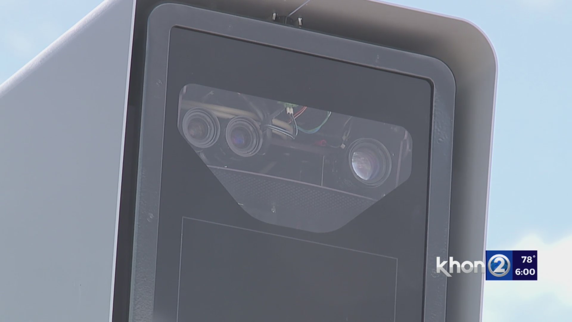 Oahu red light camera citations begin rolling out – KHON2