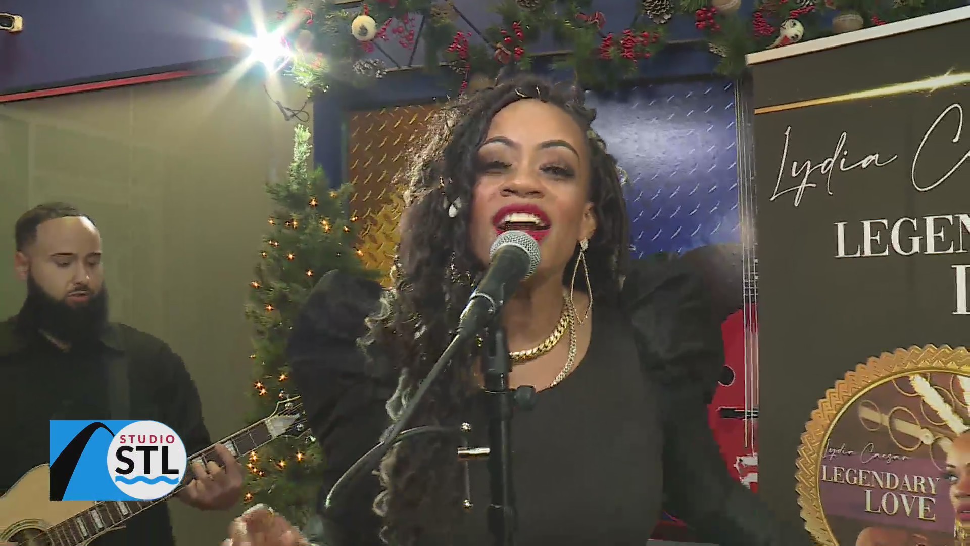 Singer Lydia Caesar releases her new EP and performs Thursday – FOX 2