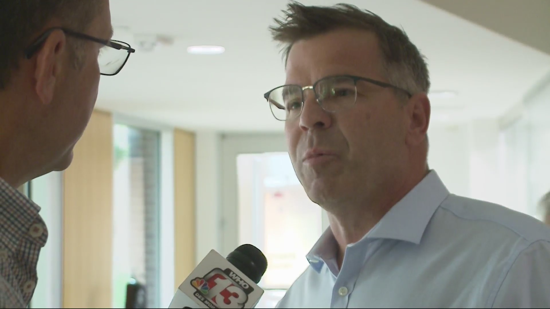 West Des Moines takes liquor license from controversial bar owner Steve ...