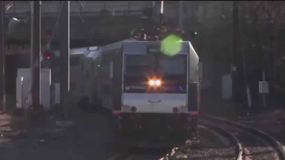 NJ Transit board to vote on 15% fare hike – PIX11