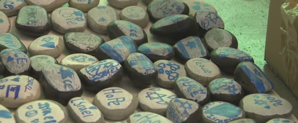 Rocks for Israel – PIX11