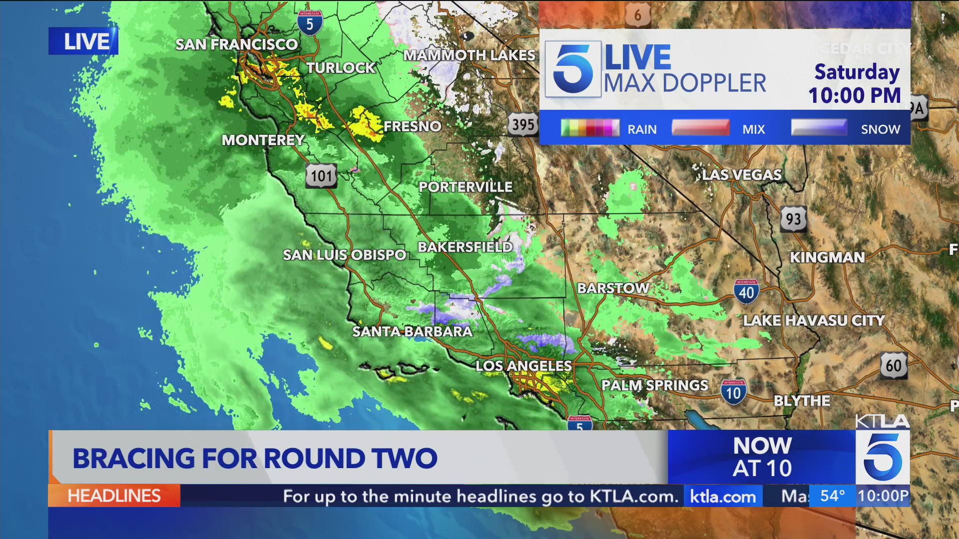 Rain begins to fall as atmospheric river makes it way into Southern ...