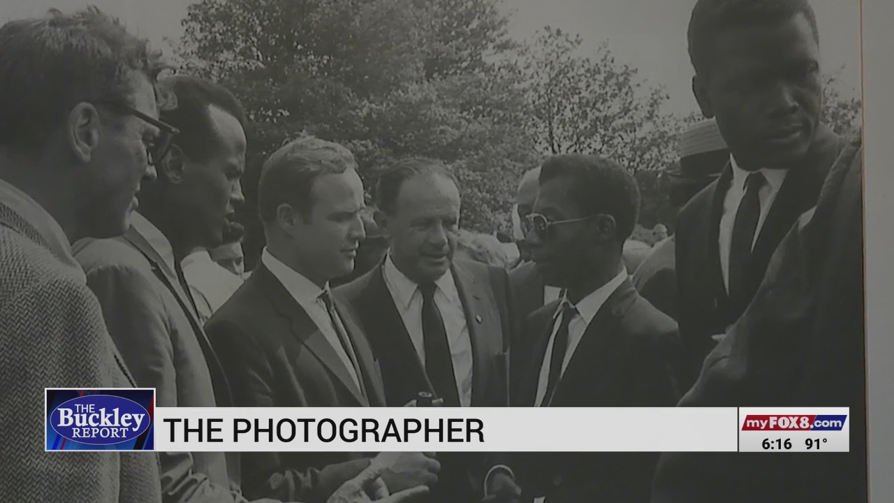 Pulitzer prize-winning photographer captures 20th-century history ...