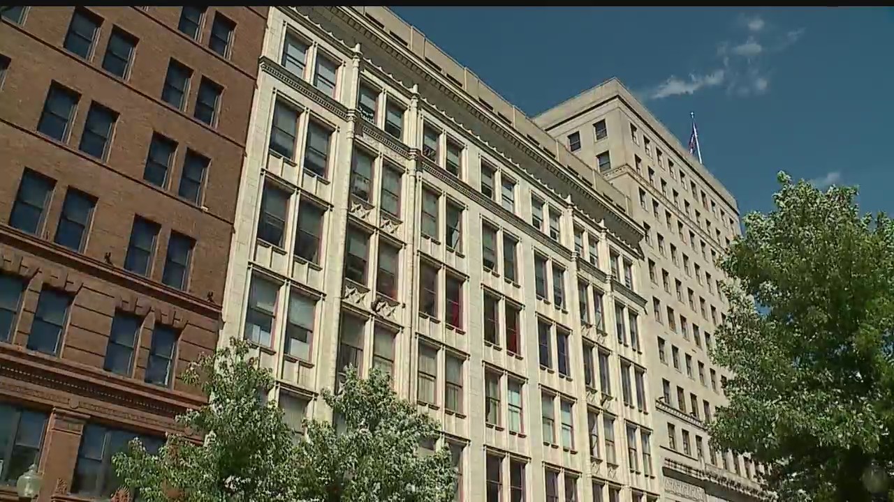 Renovation plans for former Strouss building in Youngstown hit small ...