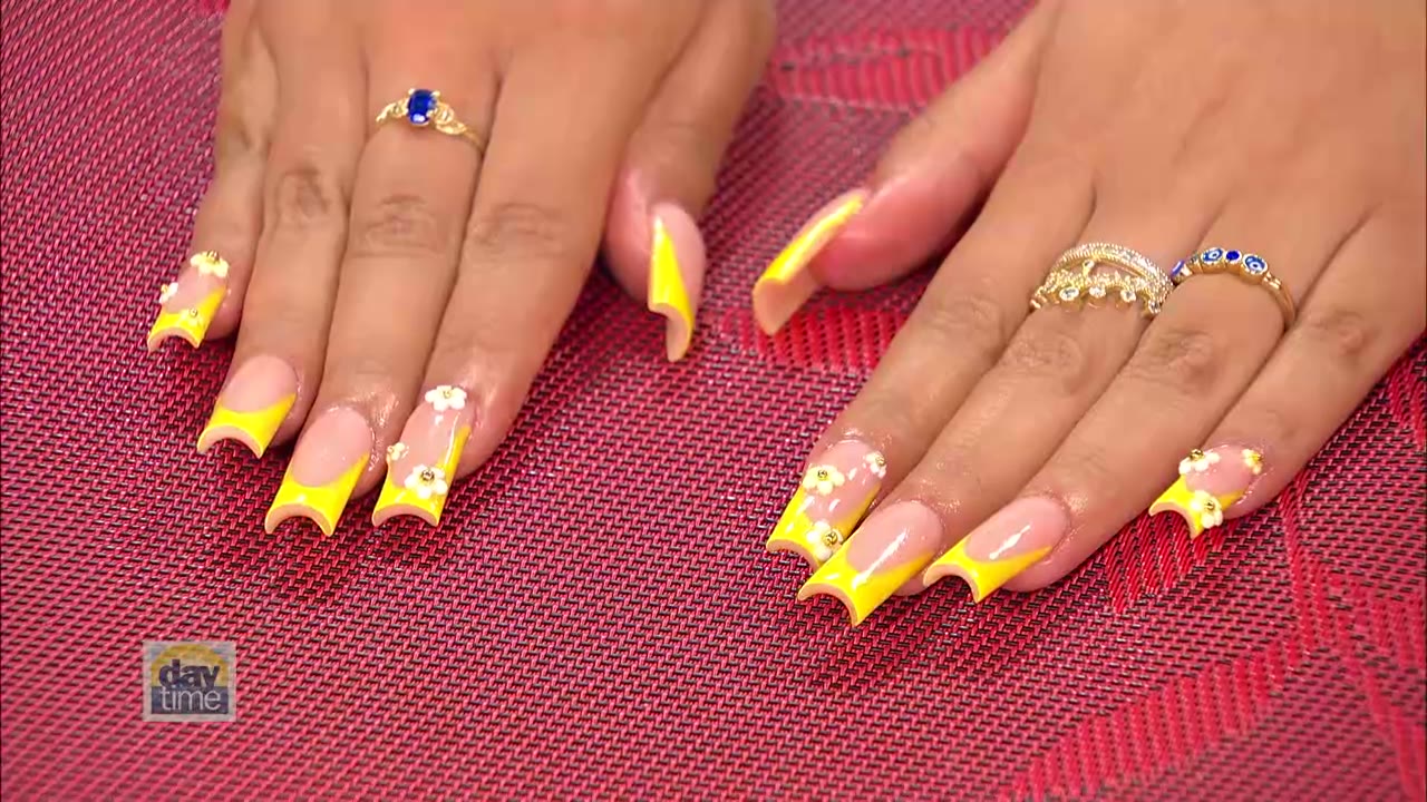 Sunshine Nails – WFLA