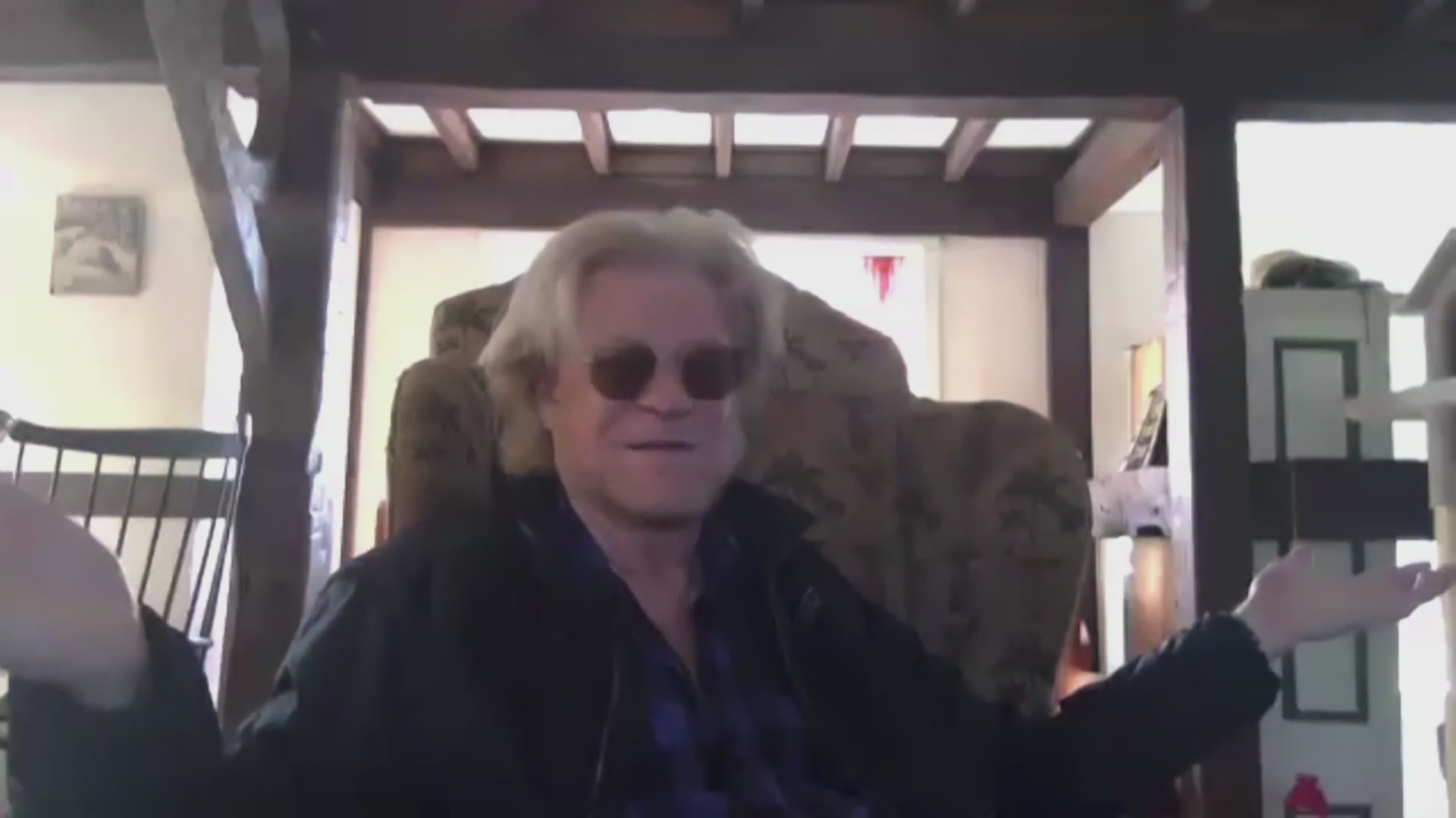 Daryl Hall’s solo album to be released Friday – WGN-TV