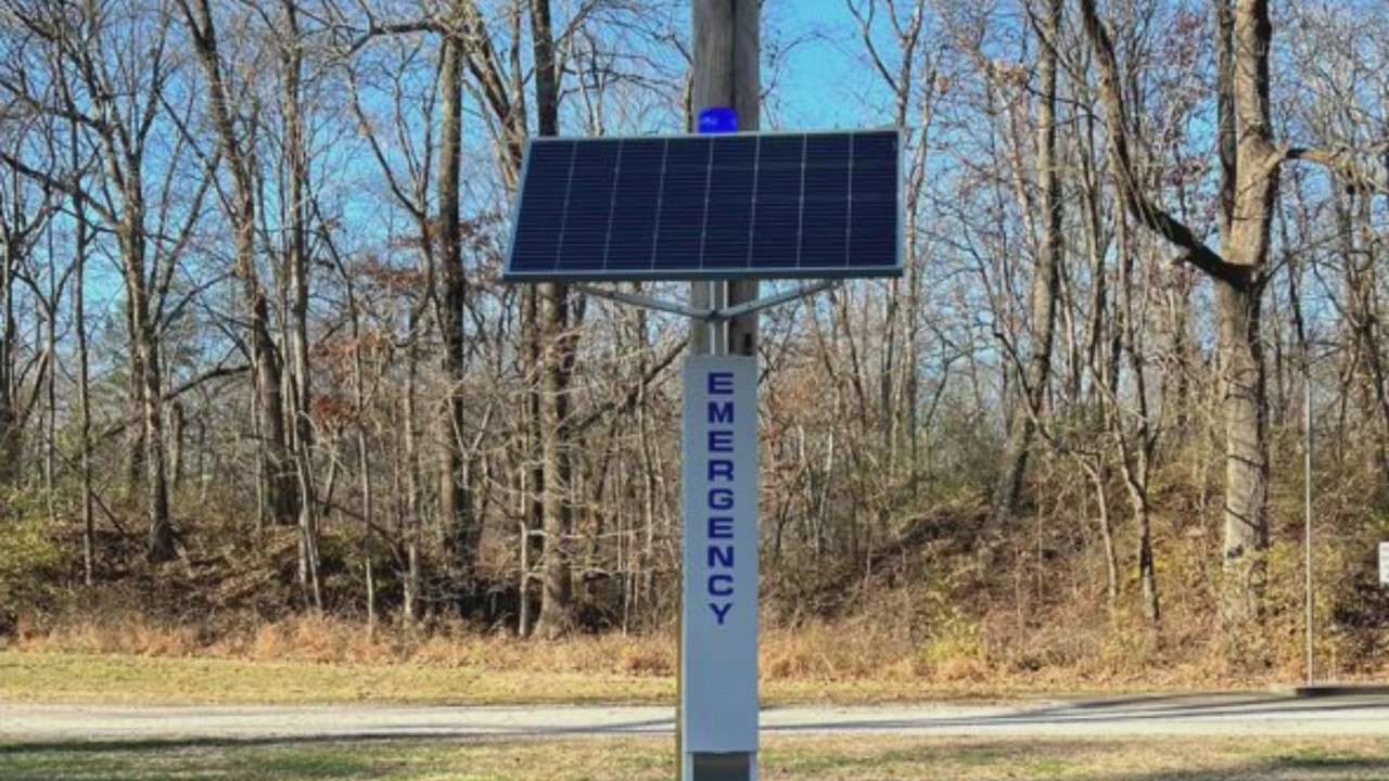 Emergency phone beacons unveiled in Warrick County parks – Eyewitness ...