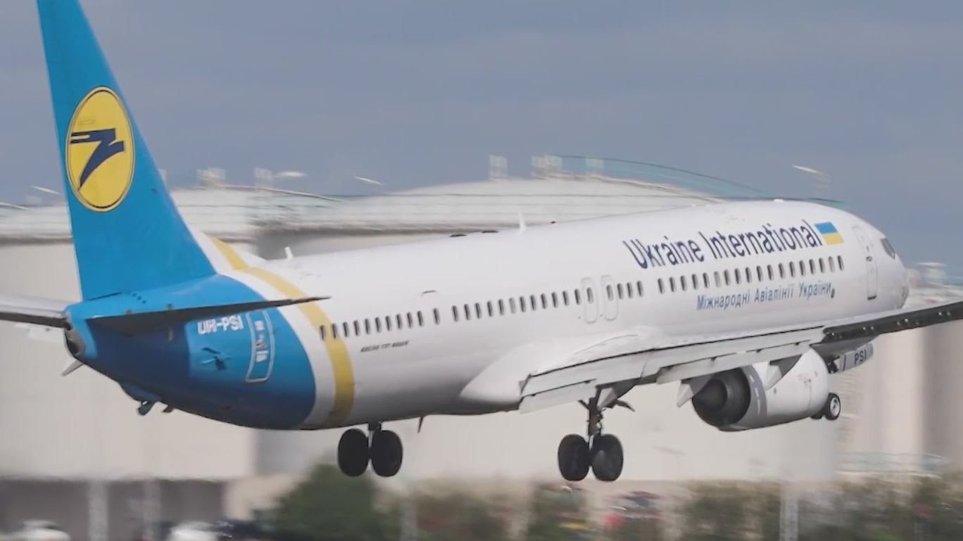Safety alert issued for Boeing 737-900ER | NewsNation Now – NewsNation