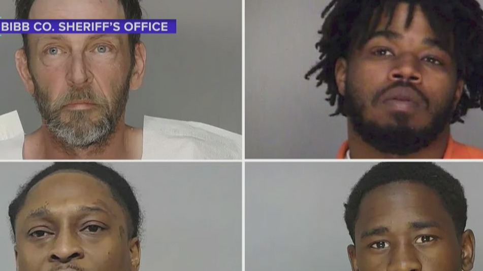 Georgia manhunt: 3 weeks before 4 inmates broke out, someone broke in ...