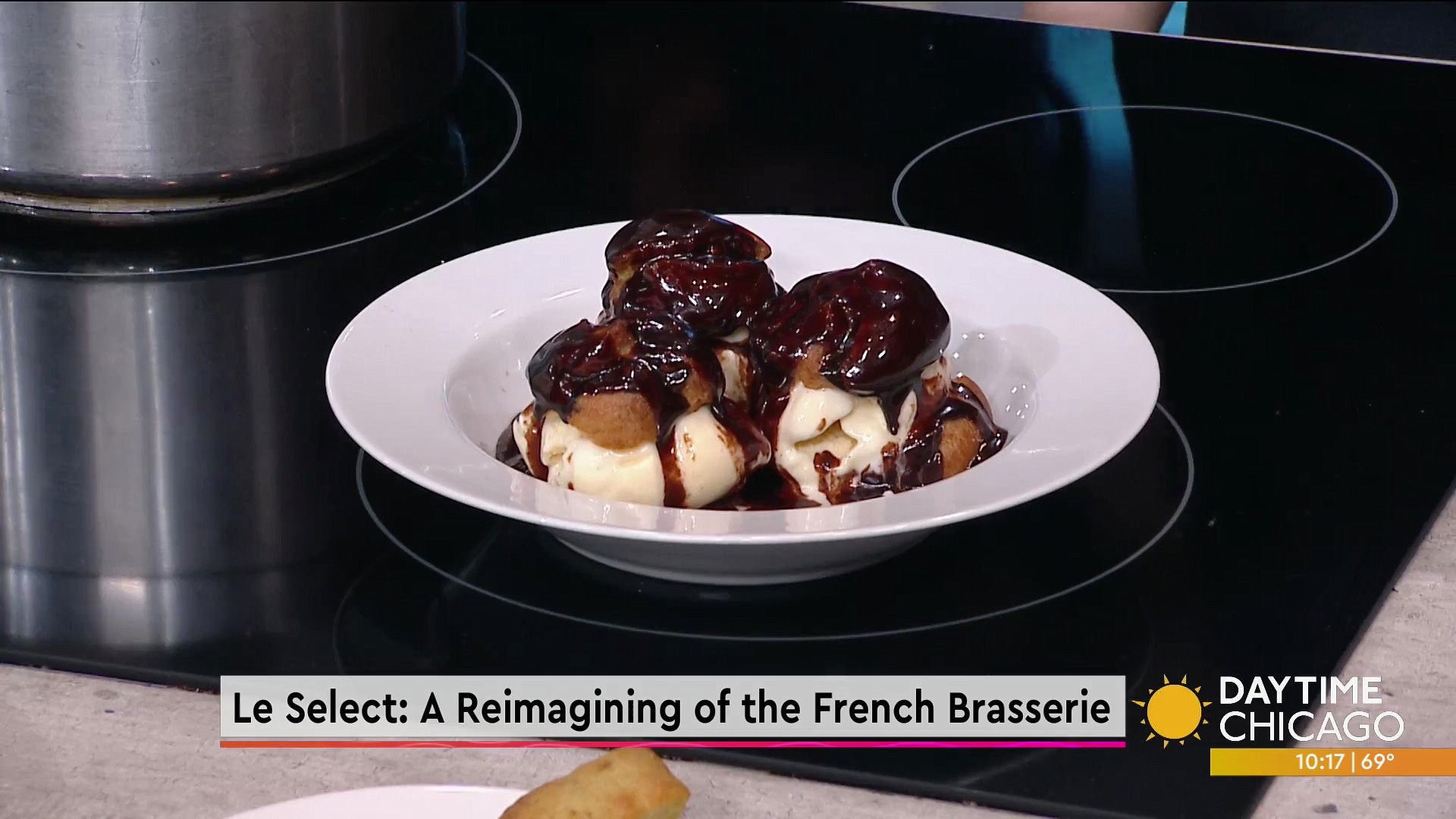 Le Select: A Reimagining of the French Brasserie – WGN-TV