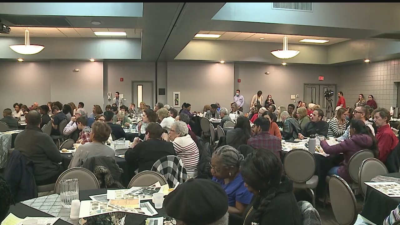 Holocaust survivor Erika Gold shares story of escape at Jewish ...