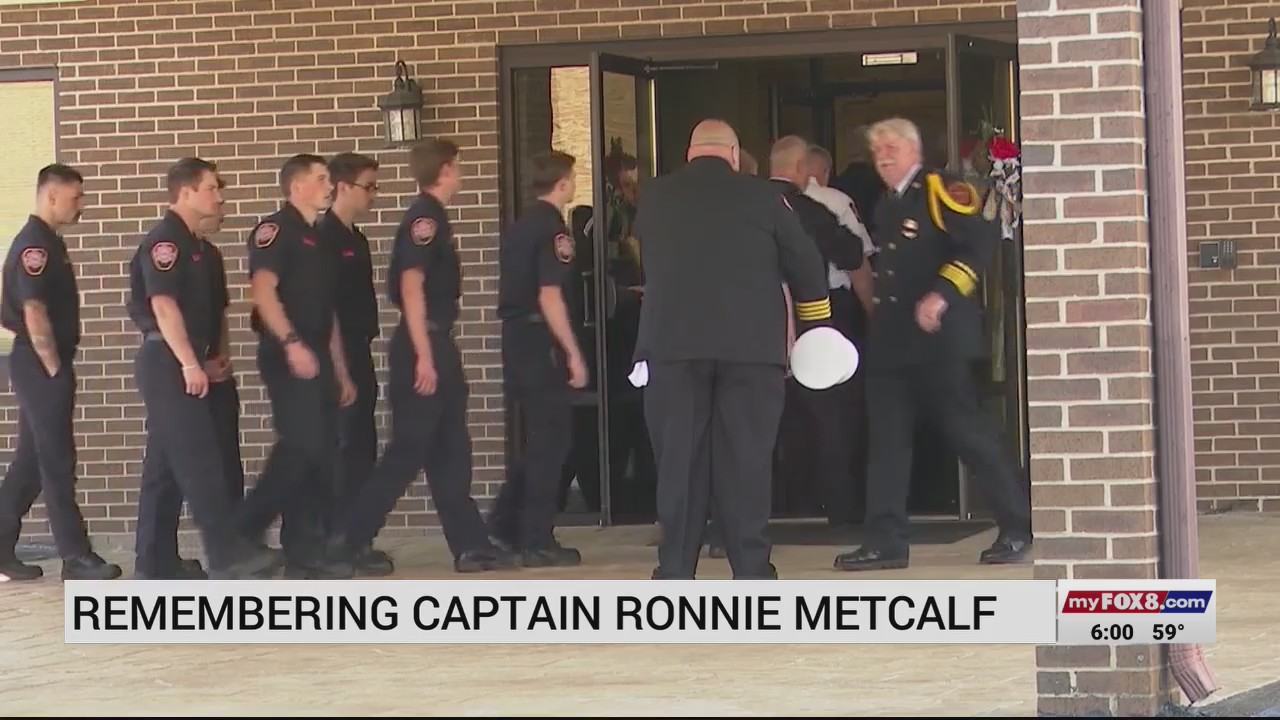 Funeral held for fallen Lexington fire captain Ronnie Metcalf – FOX8 WGHP