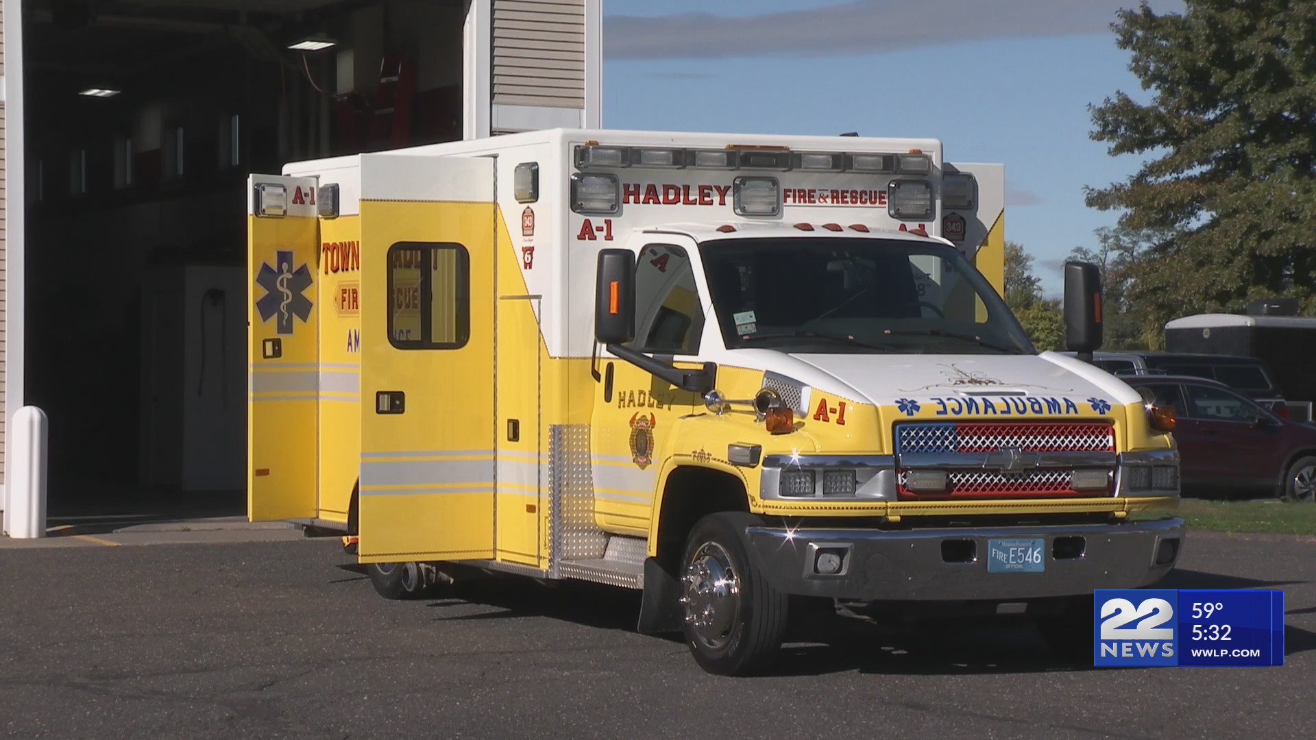 Hadley Fire Department unveils new ambulance – WWLP
