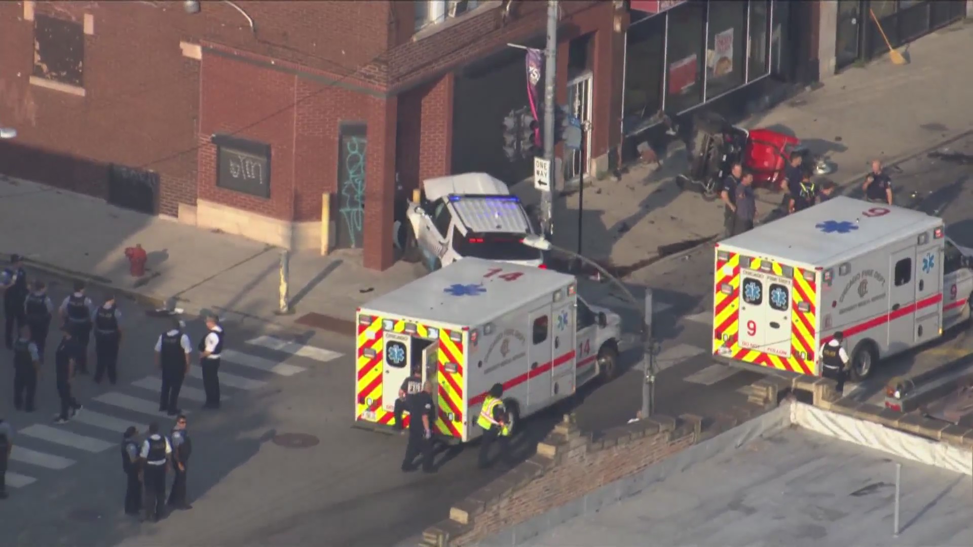 2 CPD officers hurt in squad car crash on South Side; Driver cited – WGN-TV