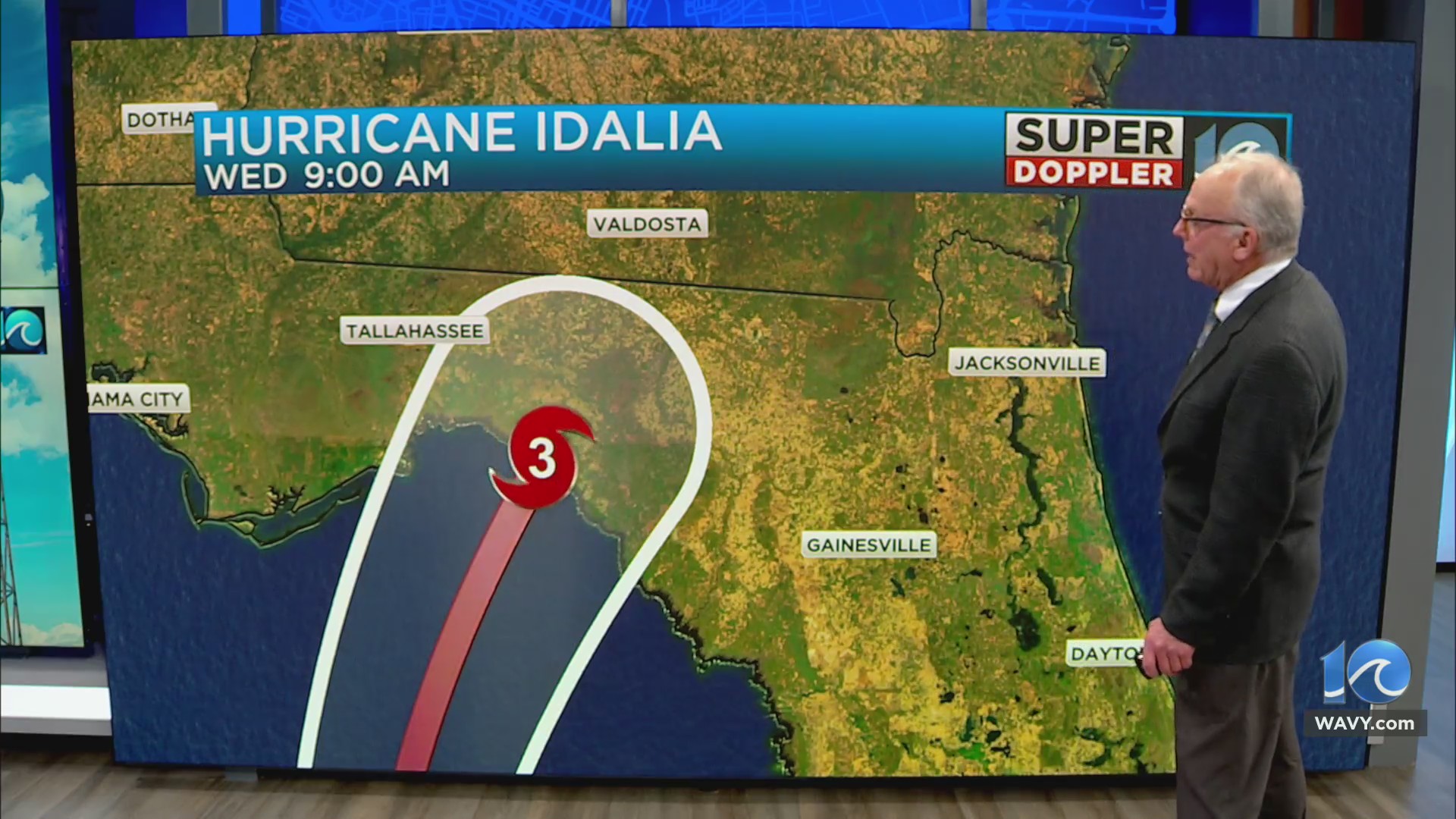 Meteorologists Steve Fundaro and Don Slater tracking the tropics | 5pm ...