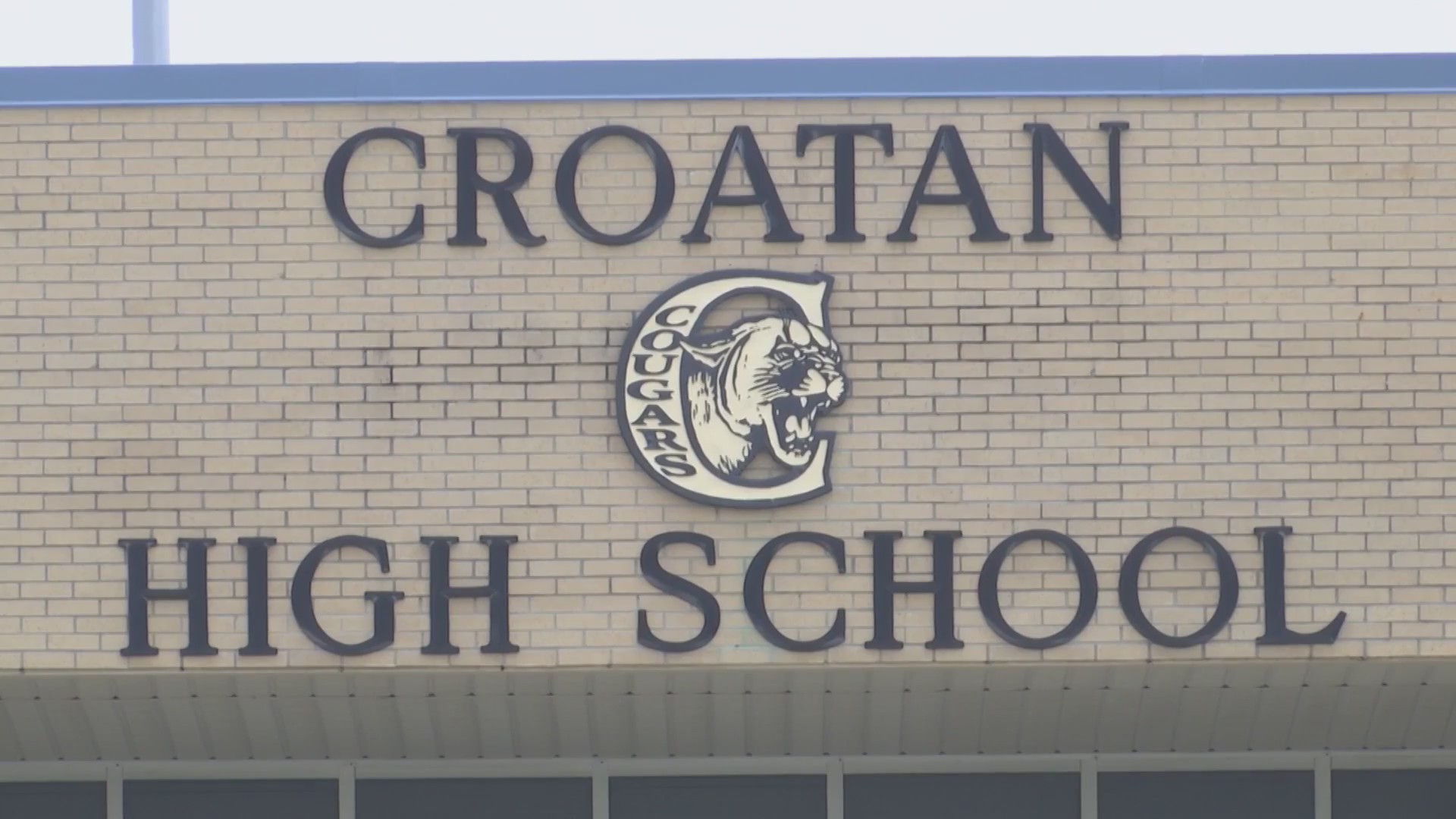 Croatan High School opening new wing for start of school year – WNCT