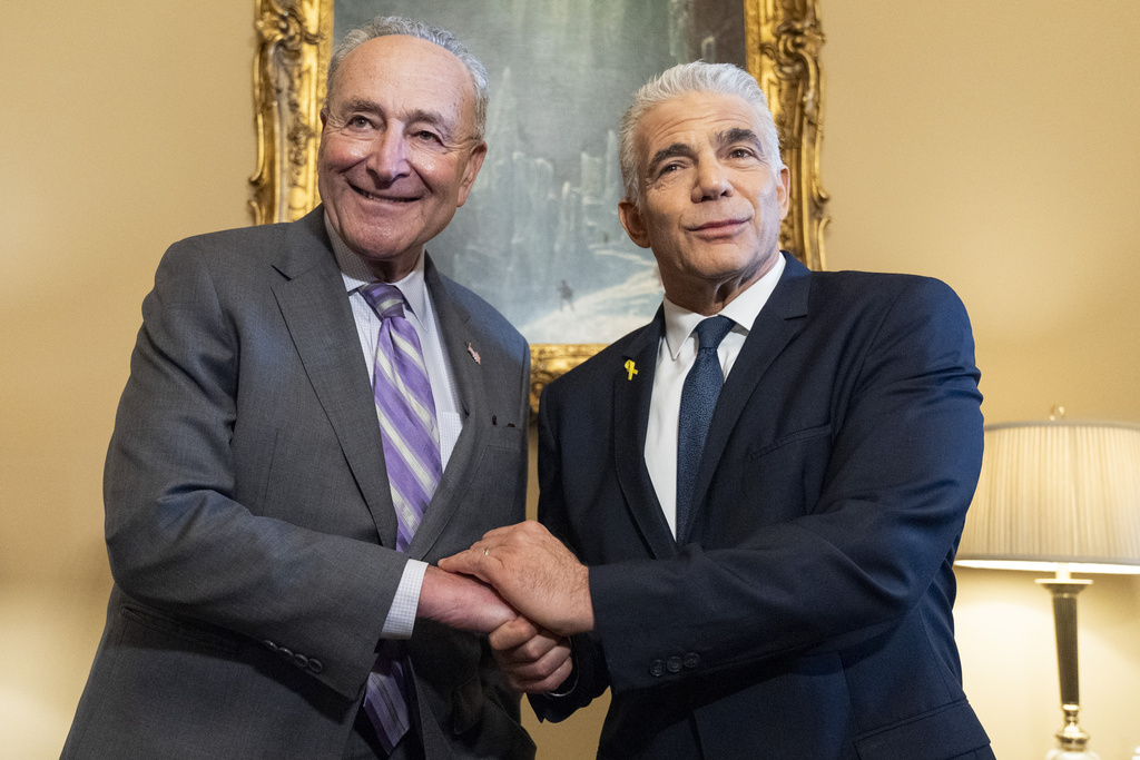 Schumer meets with Israeli opposition leader amid aid questions – WBOY.com