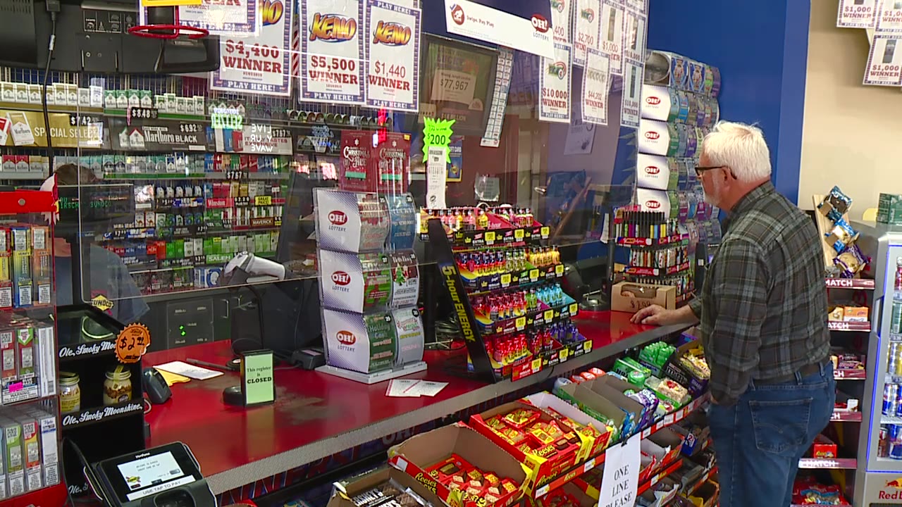 Powerball players line up across Northeast Ohio, hoping to win largest ...