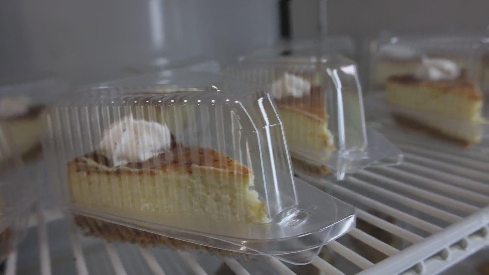 Try out Mac Brothers Artisan Cheesecake’s holiday flavors – MyStateline.com