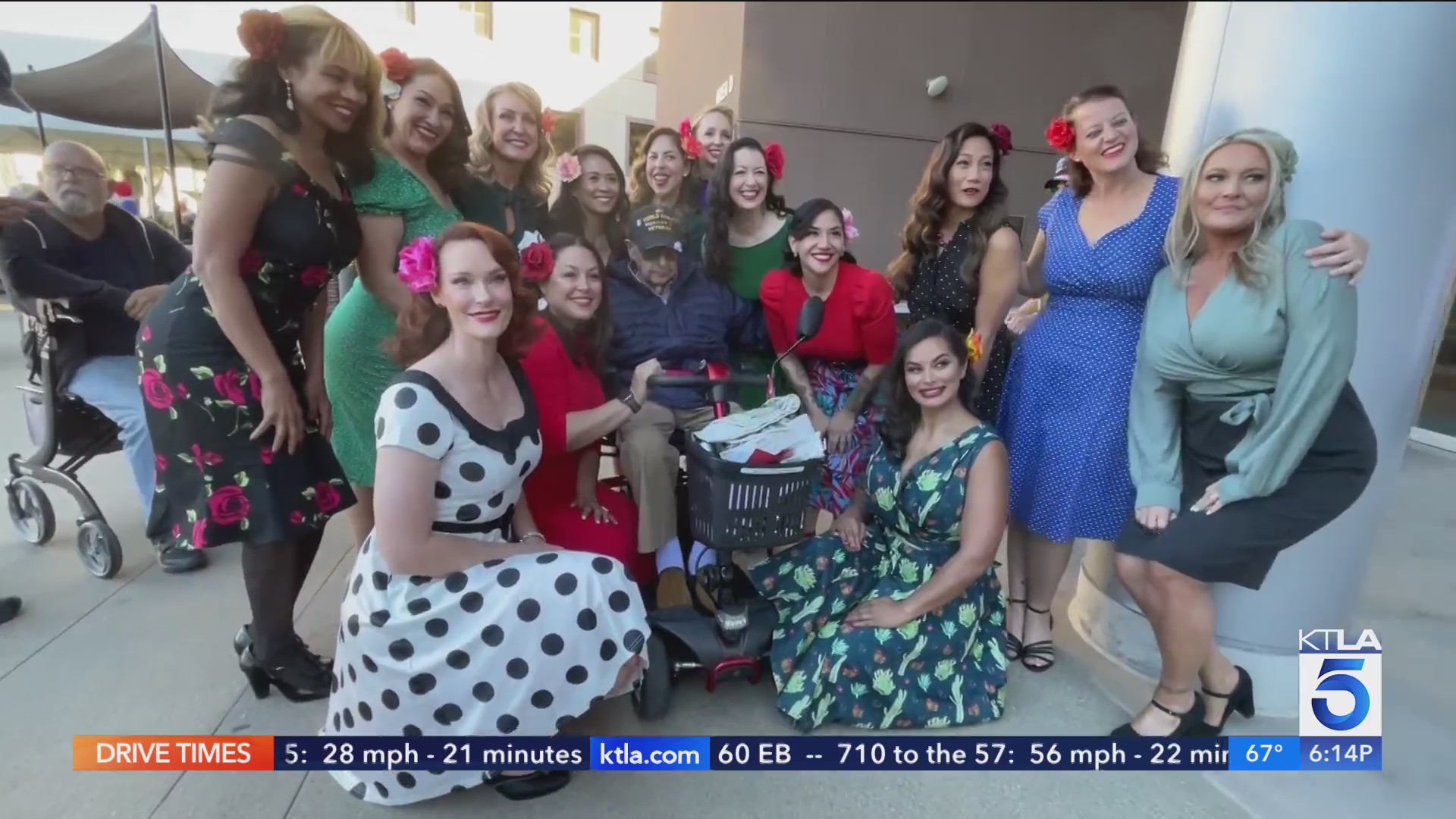 SoCal veterans dressed as WWII-style pin-ups spread cheer on Veteran’s ...