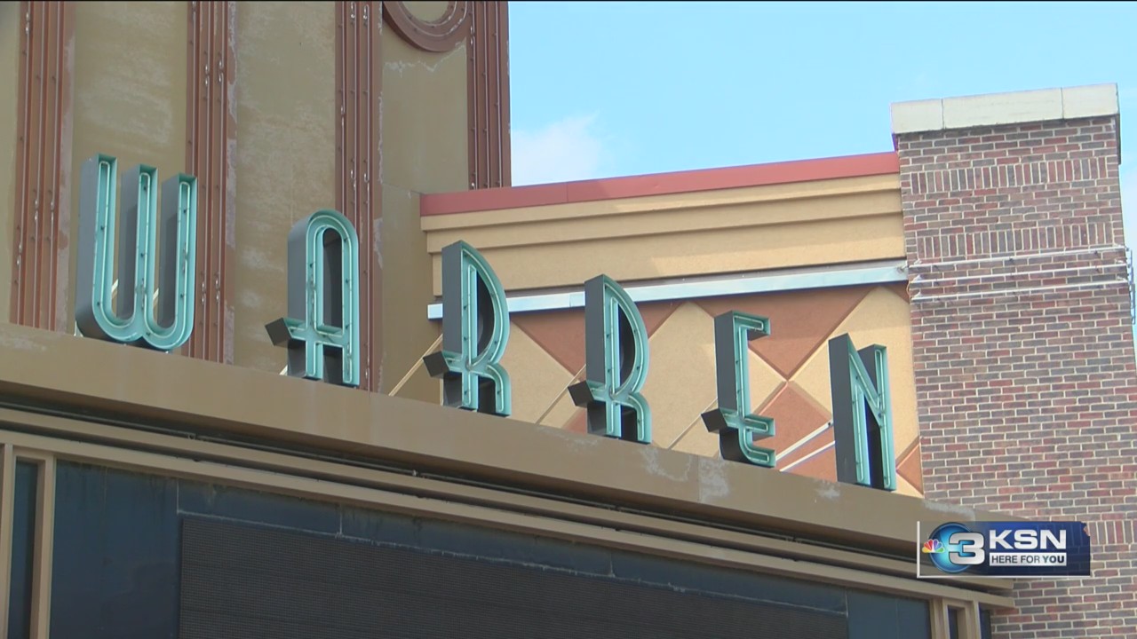 Movie lovers say goodbye, hope for change at Regal Warren Old Town – KSN-TV