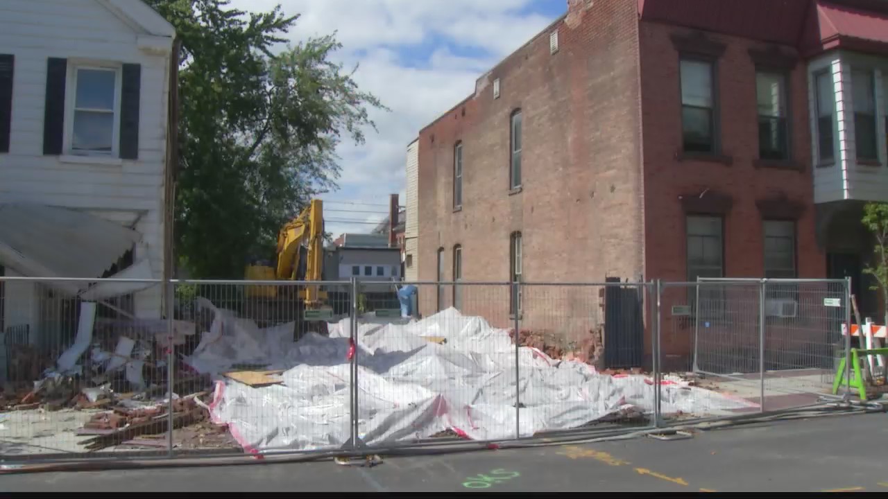 Troy residents concerned about building collapse – NEWS10 ABC