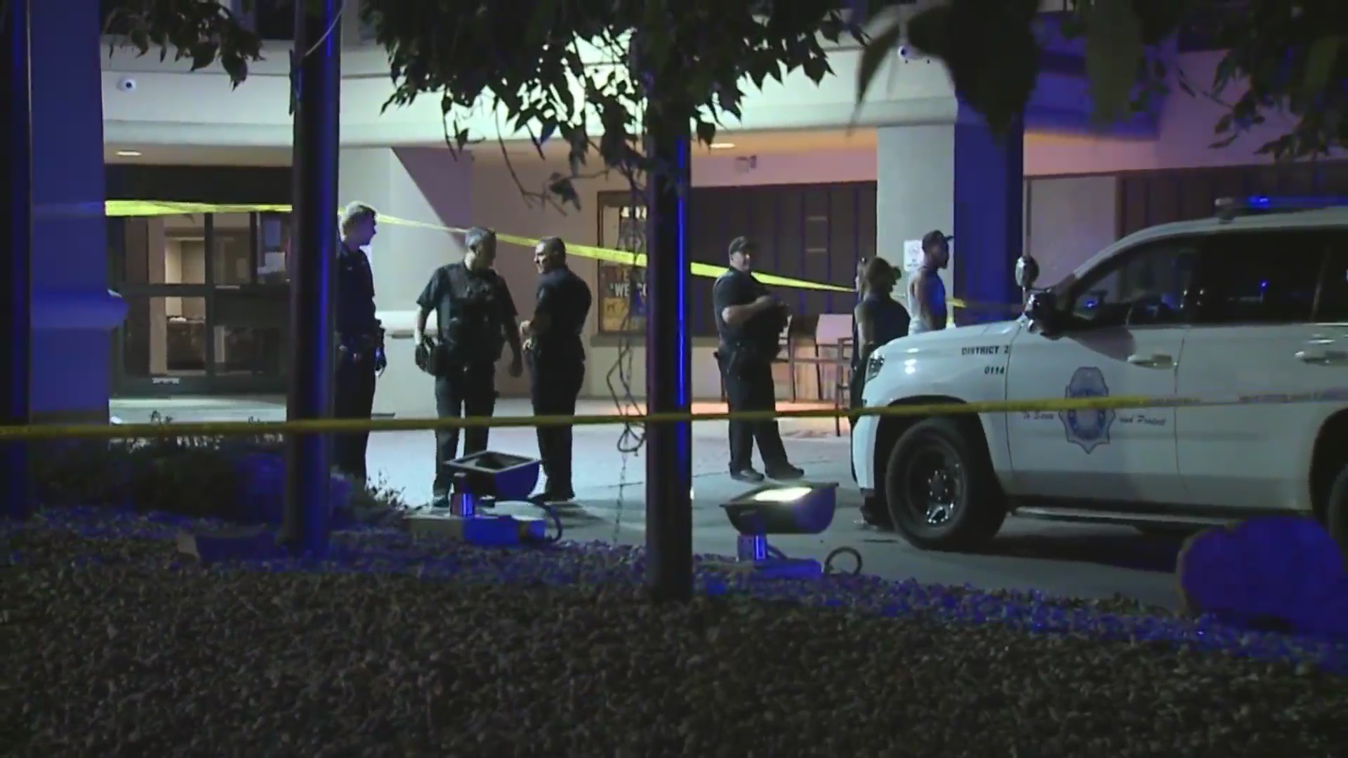 Family kicked out of Denver shelter after stabbing – FOX31 Denver