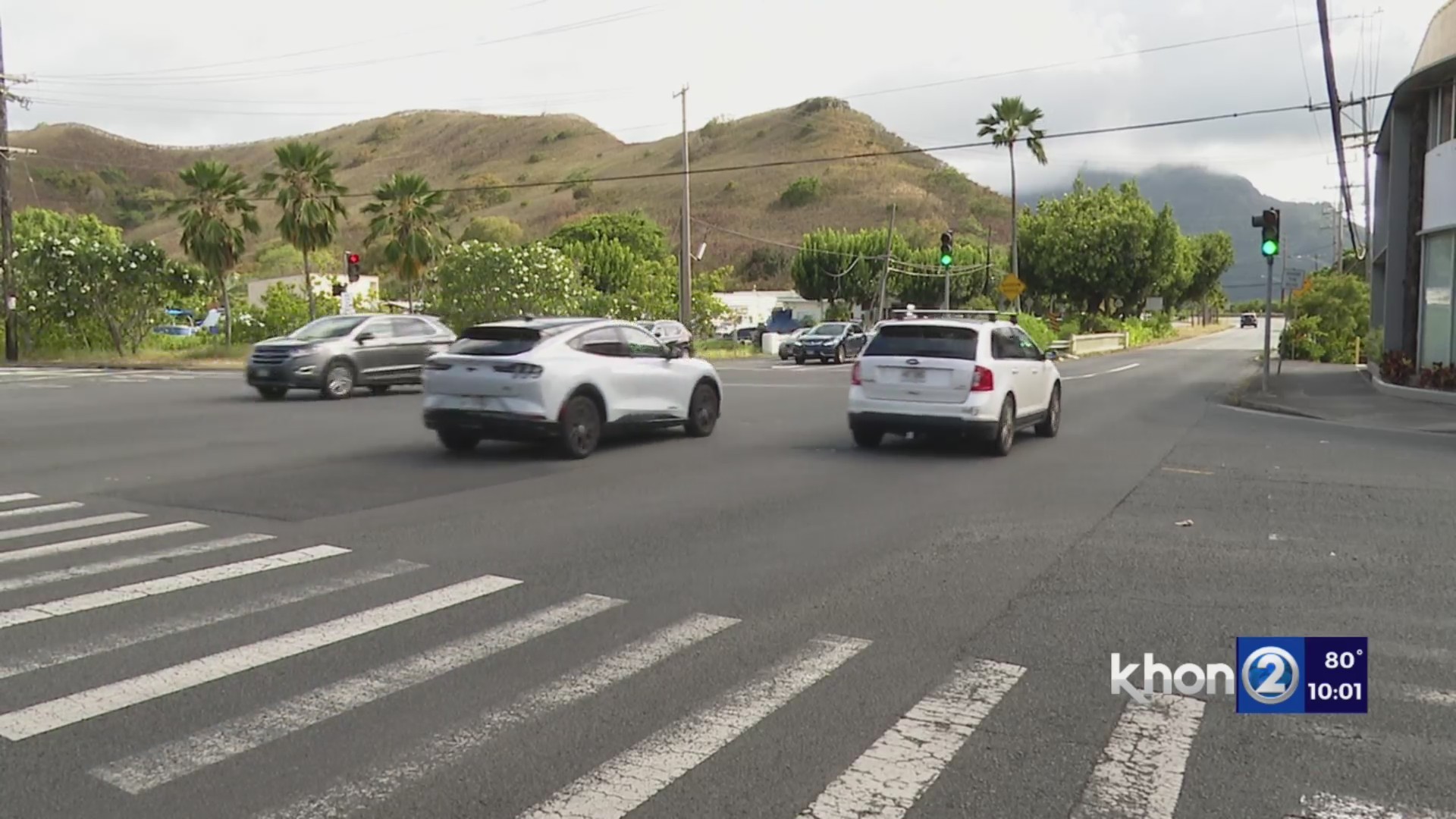 4 major crashes a year required to change traffic signal: City – KHON2