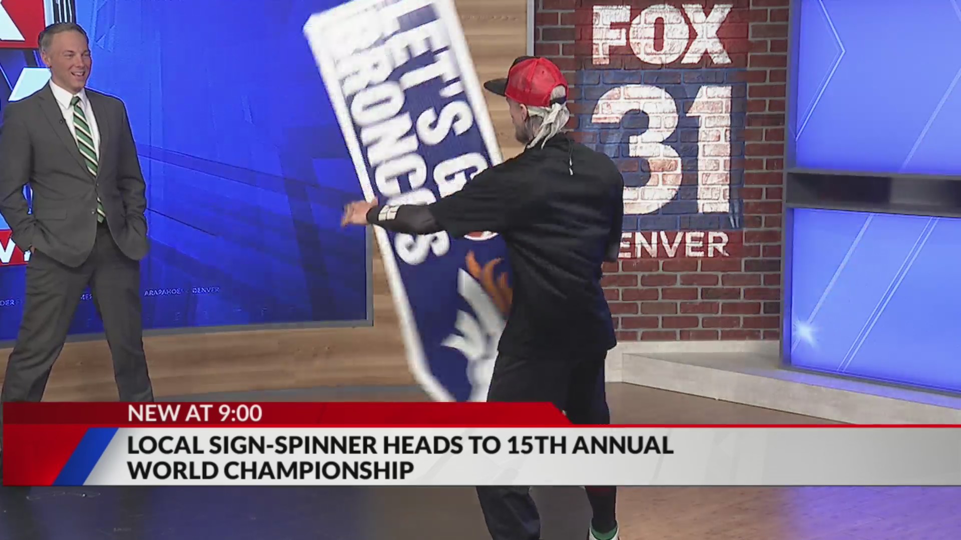 Sign Spinners – FOX31 Denver