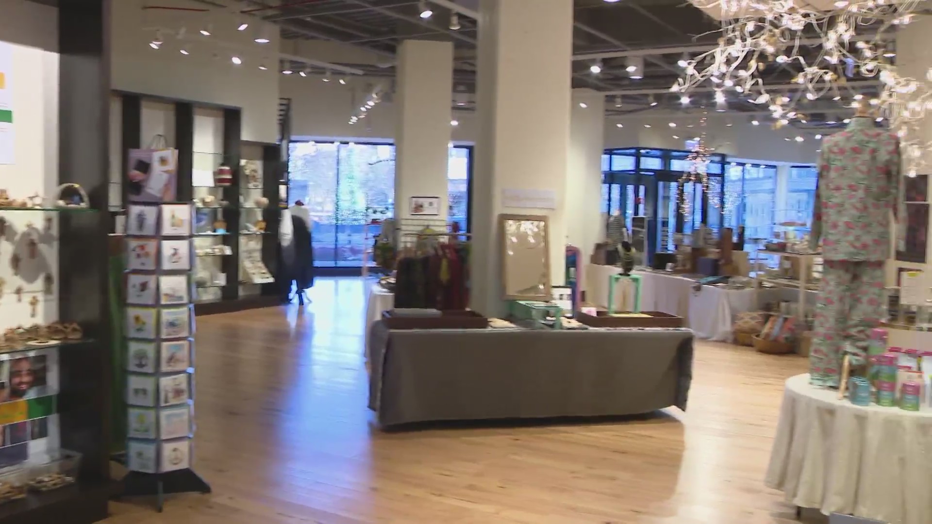 Weekend Break: Chicago Fair Trade Pop Up – WGN-TV