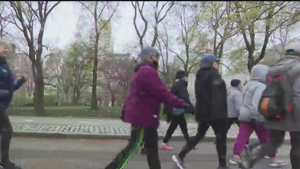 Striders are walking their way to a healthier lifestyle – PIX11