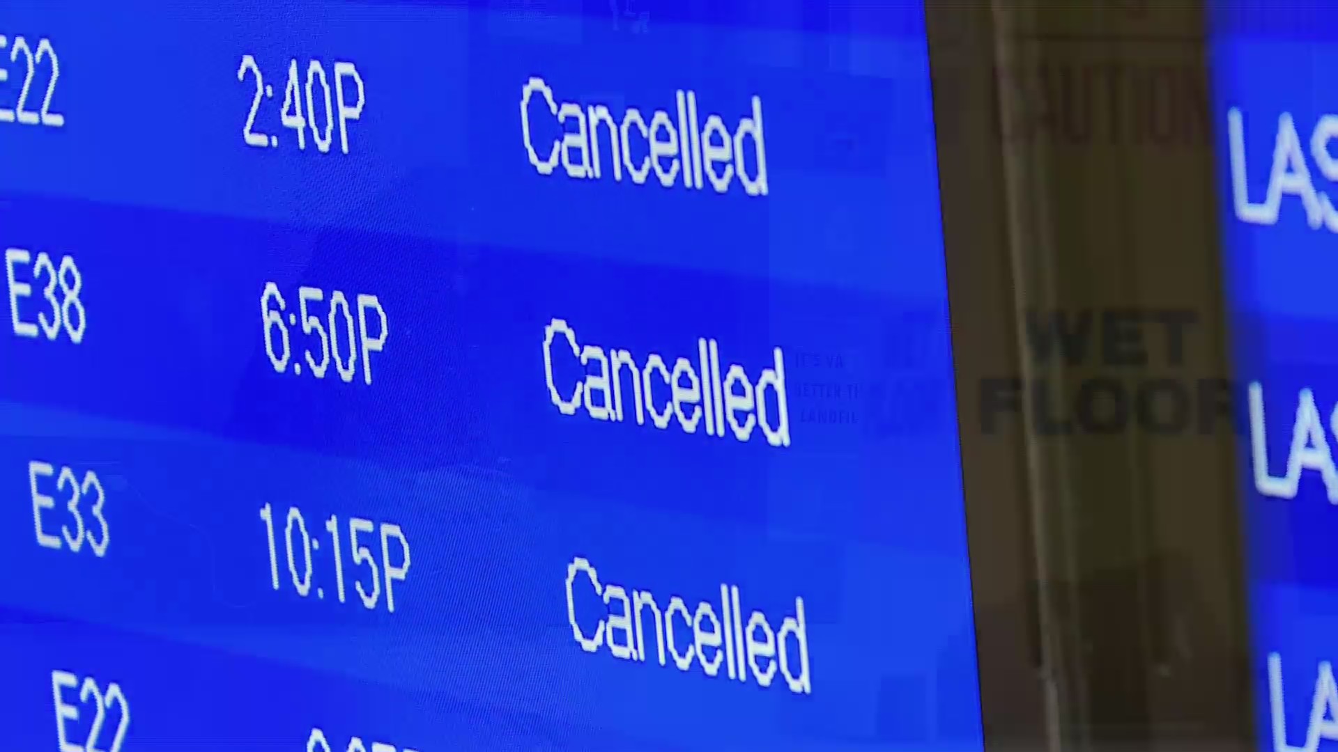 Southwest Airlines cuts flights through Thursday – FOX 2