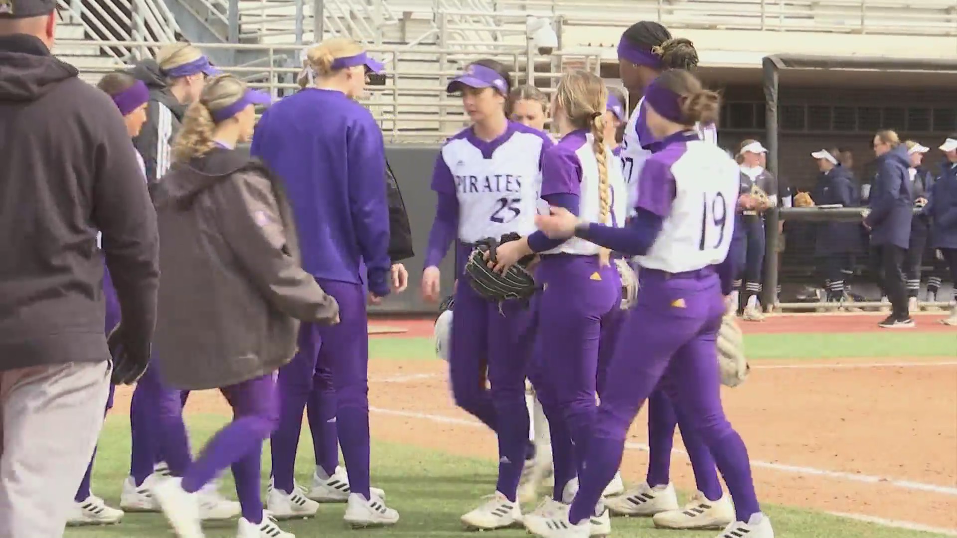 ECU softball drops first game, earns split – WNCT