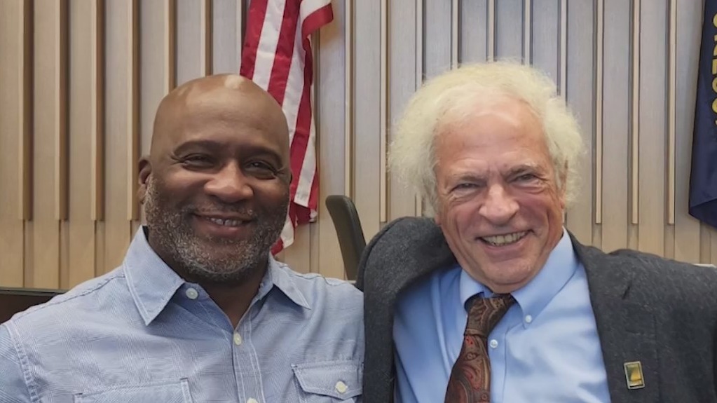 Walmart to pay man $4.4M in racial discrimination lawsuit – KOIN.com