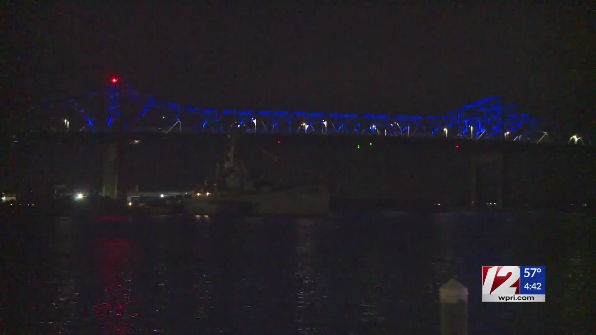 Braga Bridge has a new blue look – WPRI.com