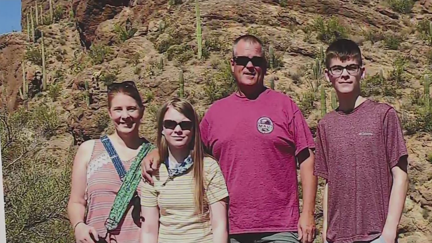 Troutdale community vigil honors family of 4 killed in ‘tragic’ highway ...