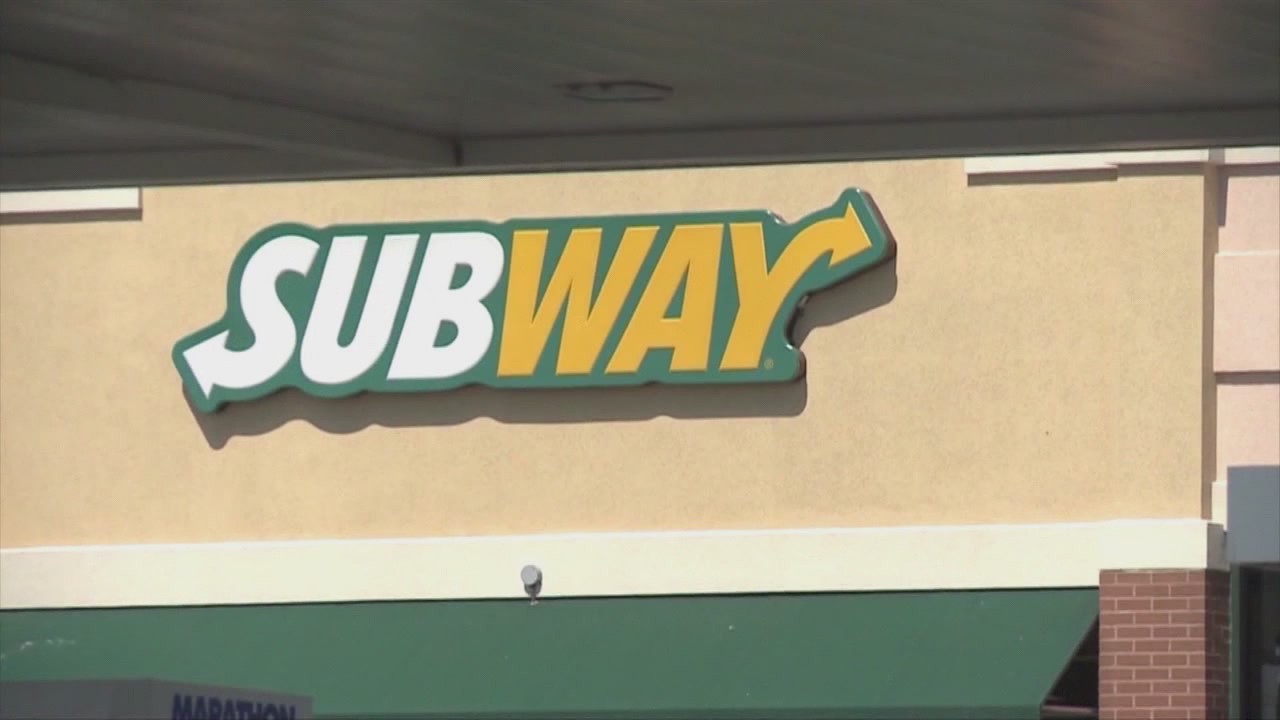 Subway owner accused of paying workers $260K in bad checks – KRON4