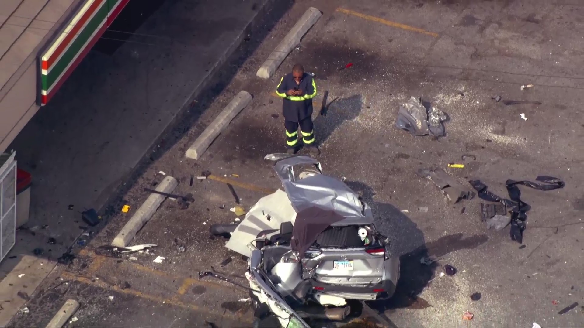SkyCam Video: Crash on Southwest Side – WGN-TV