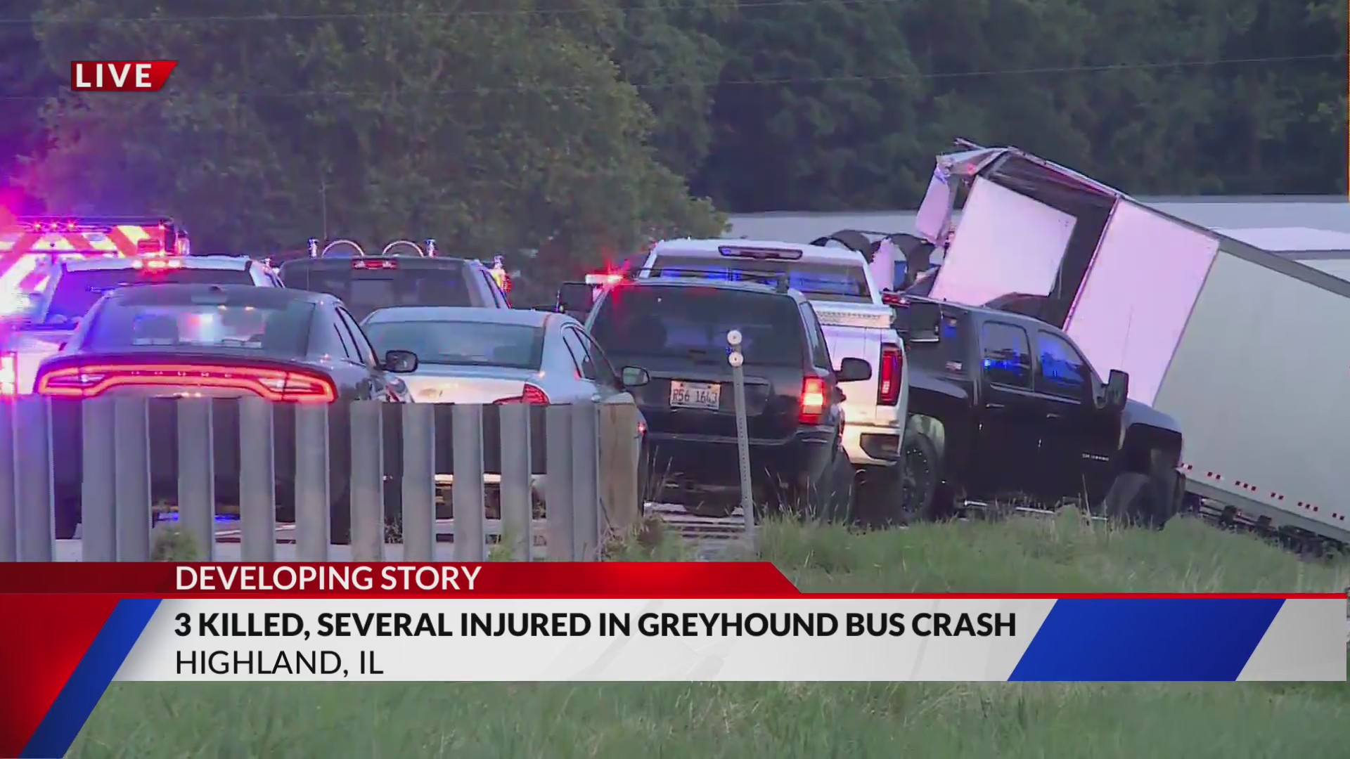 3 killed, several injured in Greyhound bus crash – FOX 2
