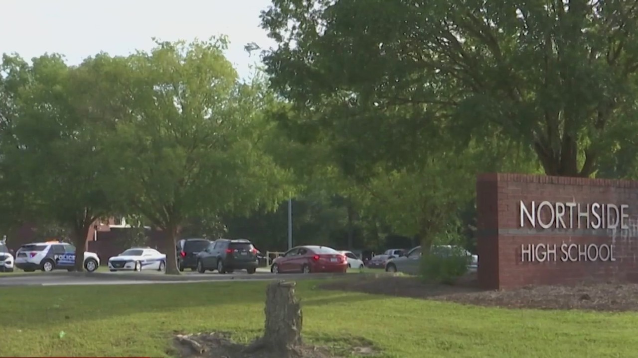 Raw video: Press conference after student dies in stabbing at Northside High School in ...