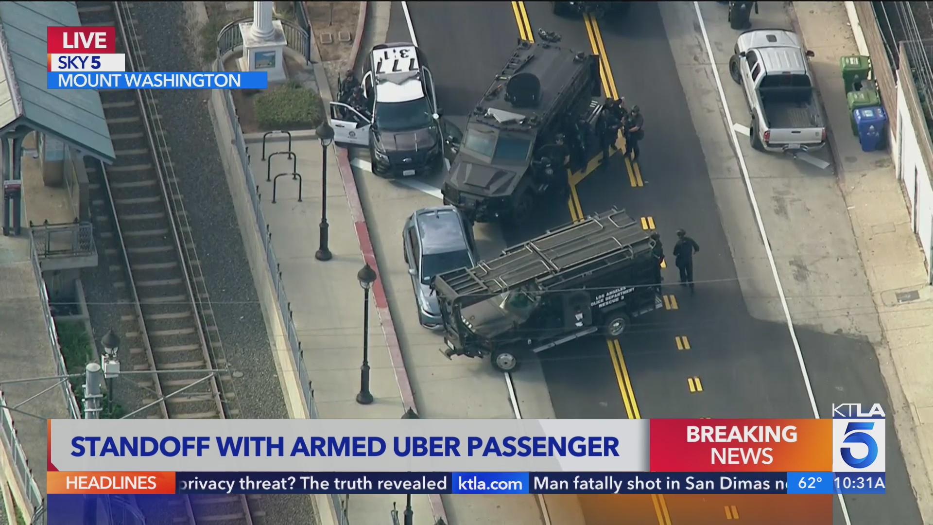 Police in standoff with Uber passenger armed with a gun – KGET 17