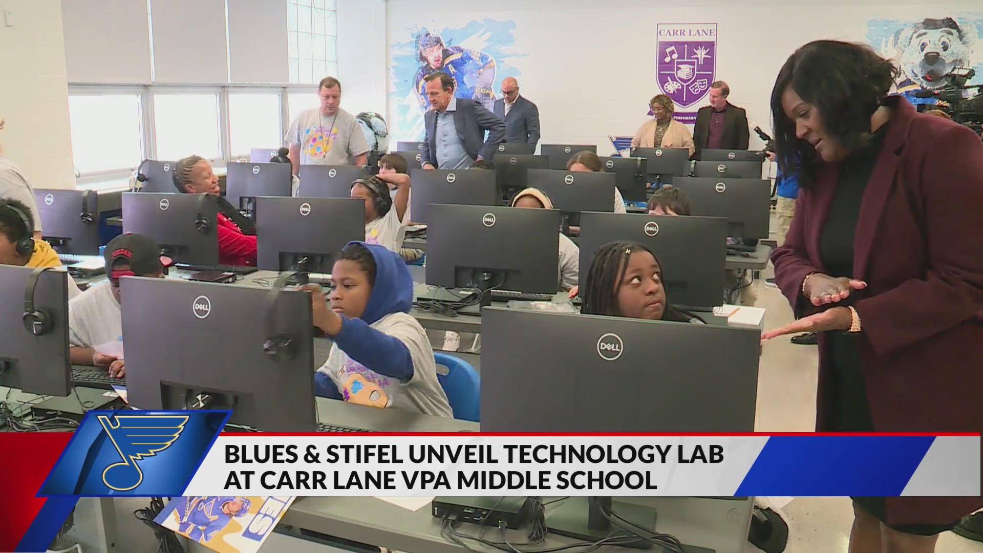 Blues install tech lab at local school – FOX 2