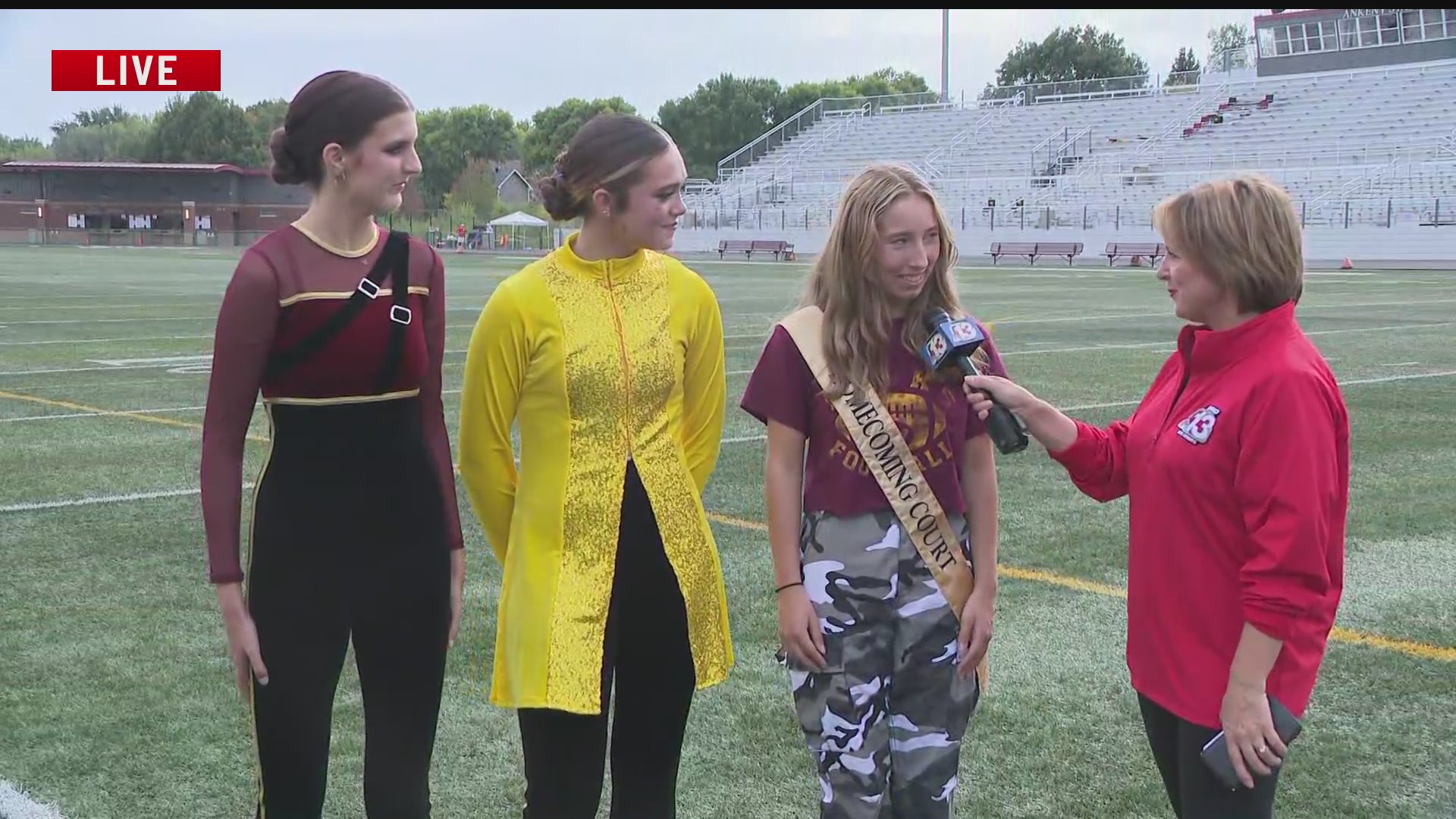 Meteorologist Jeriann Ritter with Ankeny color guard – who13.com