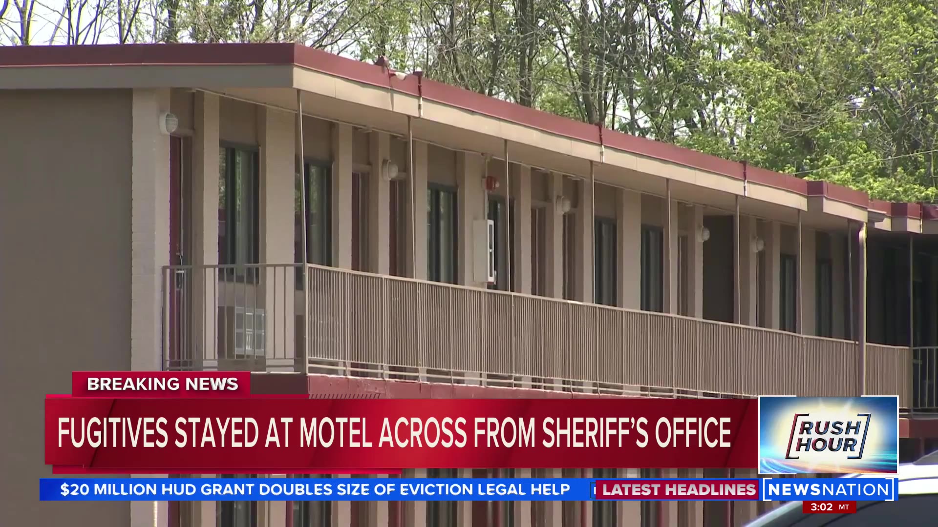 Couple on the run paid homeless man to book motel room for them | Rush ...