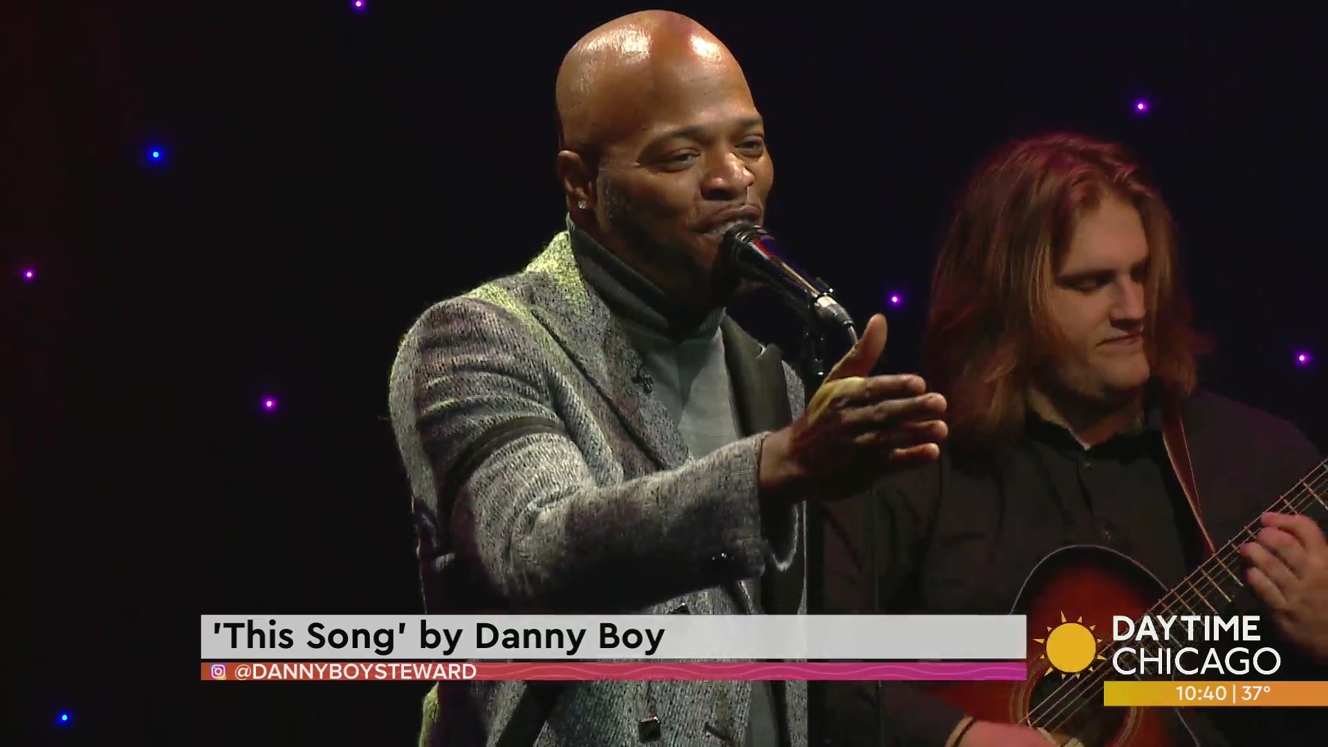 R&B, Soul Singer Danny Boy performs live – WGN-TV
