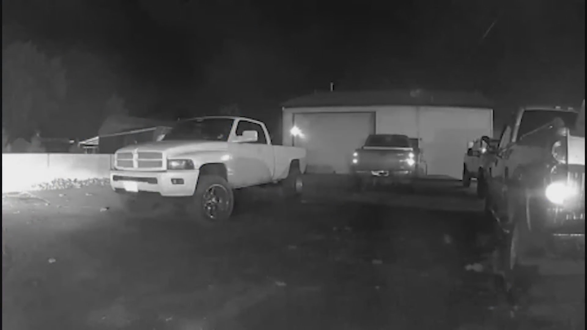 Pontoon Beach Police pursuit of stolen truck ends in Frontenac, one in ...