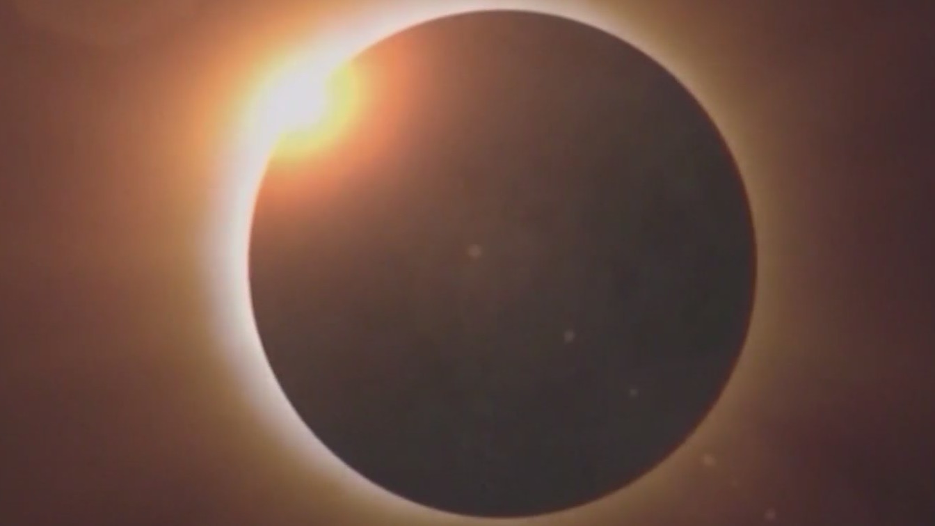 “The Path to the Path”: Local filmmaker documents preparation for total ...