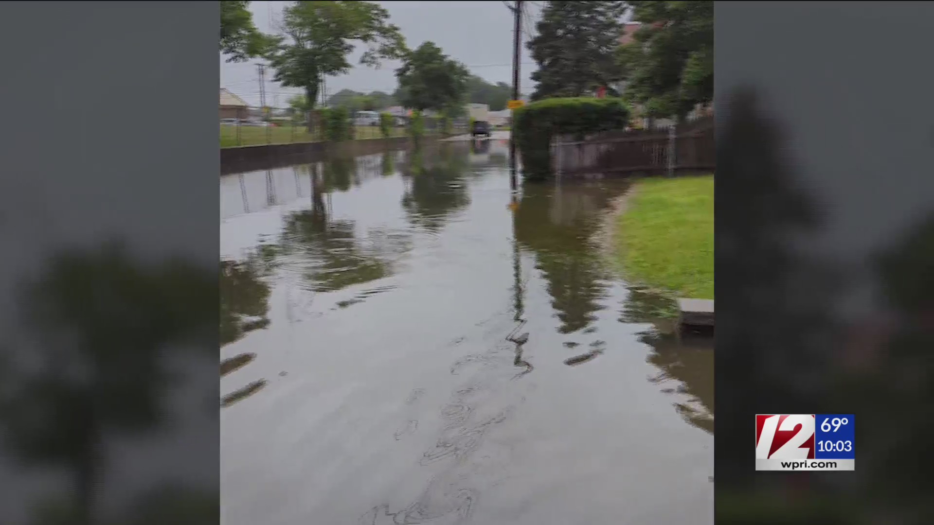 East Providence residents frustrated with flash flooding – WPRI.com